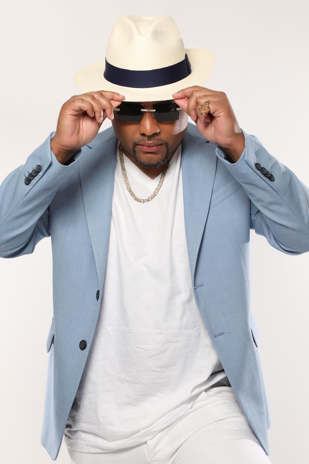 Unveiling 'Don't Change': An Exclusive Interview With Kyle Knight | Dulaxi