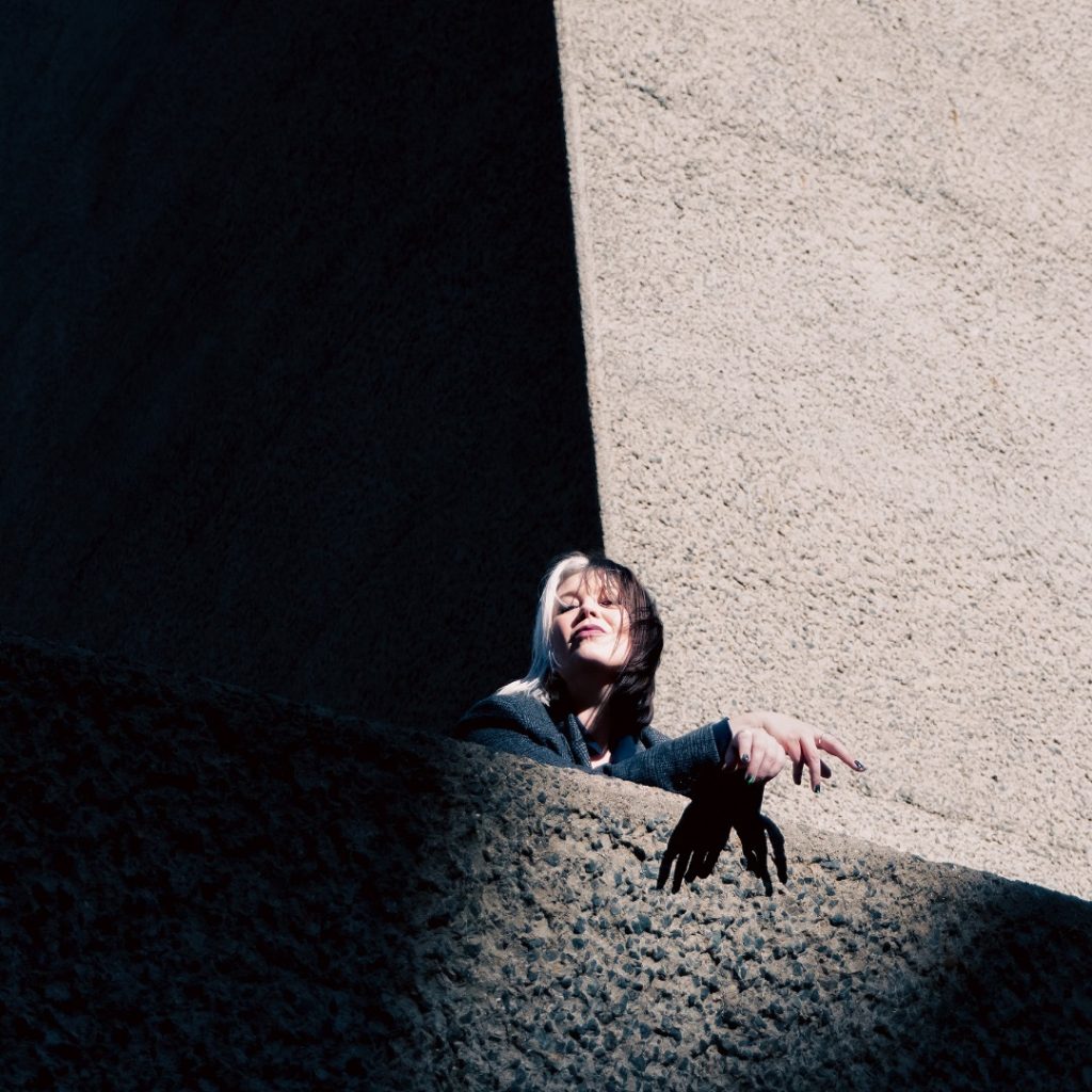 Freya Magee – Over There Single Review: An Intimate Indie Exploration Of Solitude, Firm ...